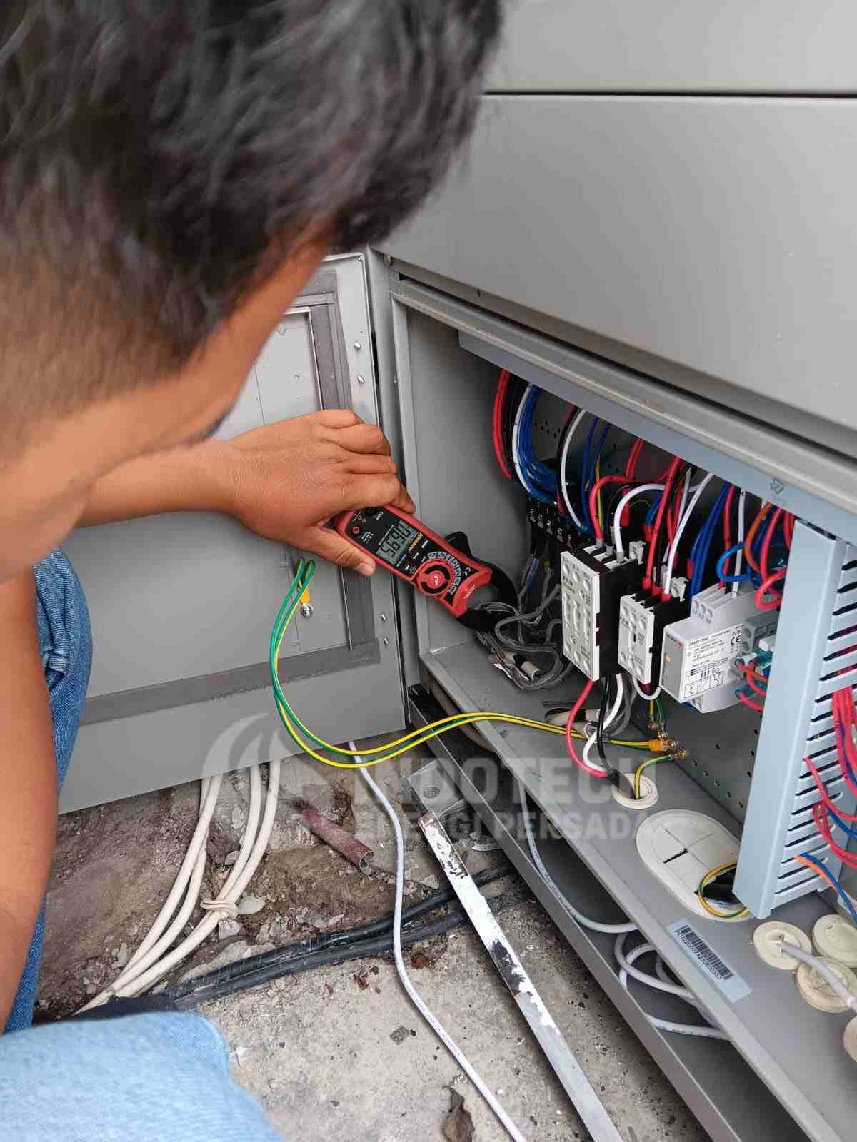 Testcom Heat Pump Water Heater Ariston di Villa Fumida, Bogor, 23 ...